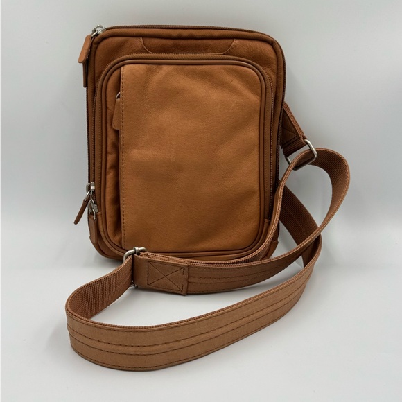 Gun Tote’n Mamas | Bags | Gun Toten Mamas Concealed Carry Raven ...